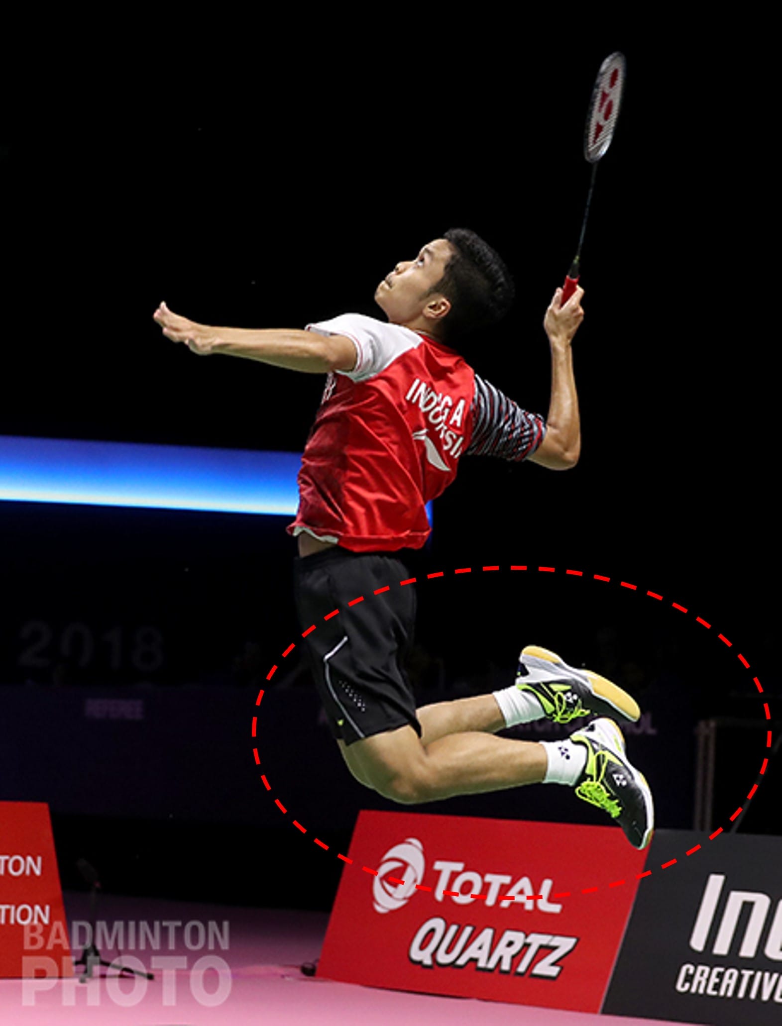 6 ways to improve your jump smash - Badminton Andy